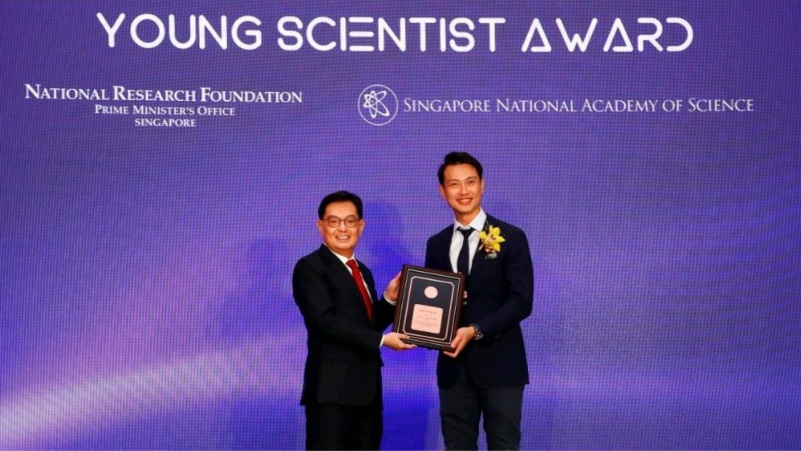 Daniel Ting wins the 2024 Young Scientist Award for his work using AI to prevent blindness ...